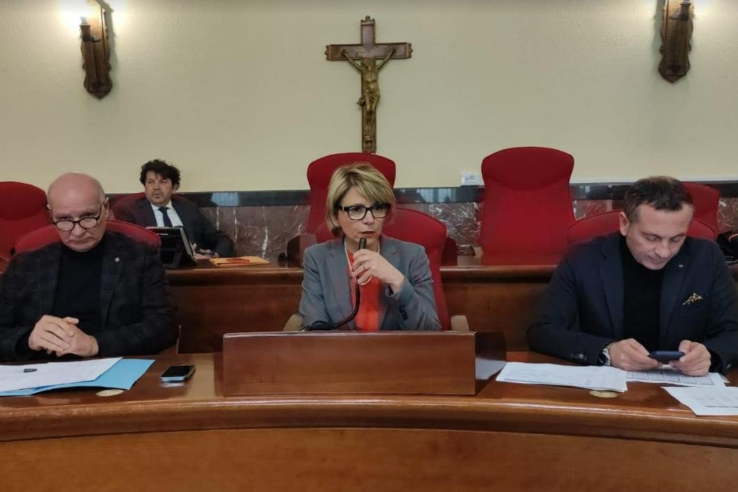 Nuovo ospedale Vibo, il consigliere regionale Comito illustra il ...