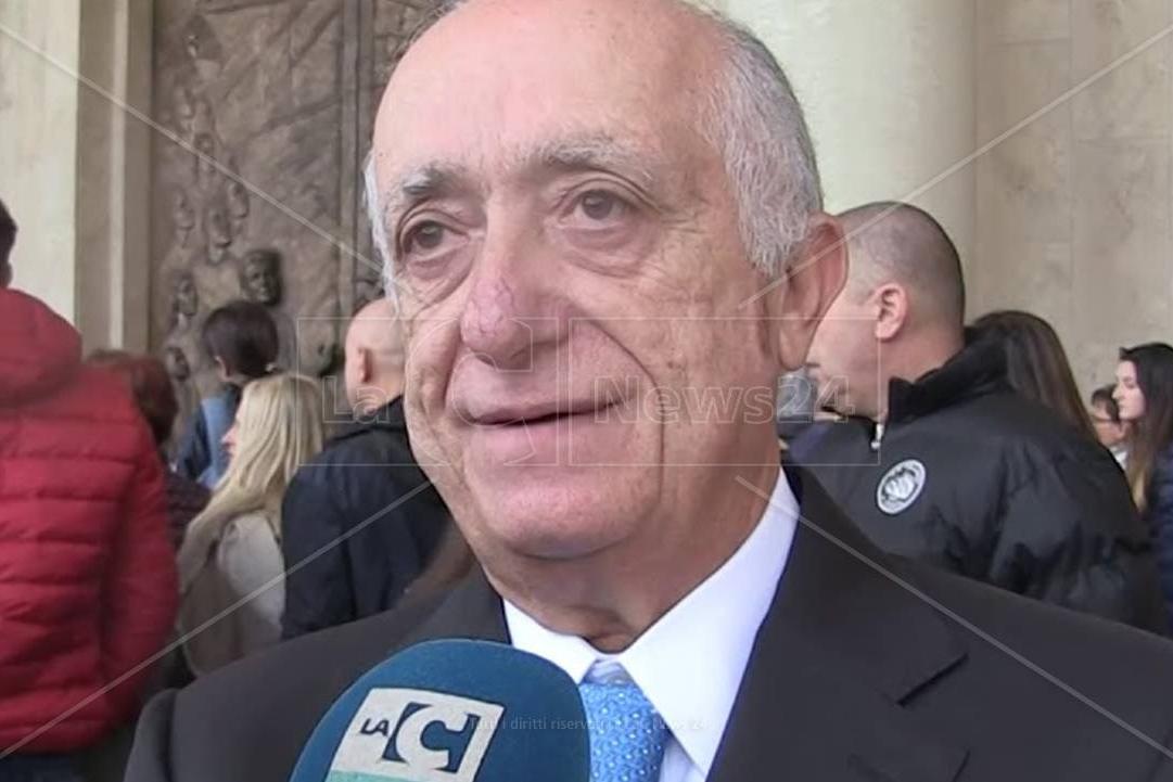 Arrestato Anastasi, ex dirigente della Regione Calabria: l'affare da 26 ...
