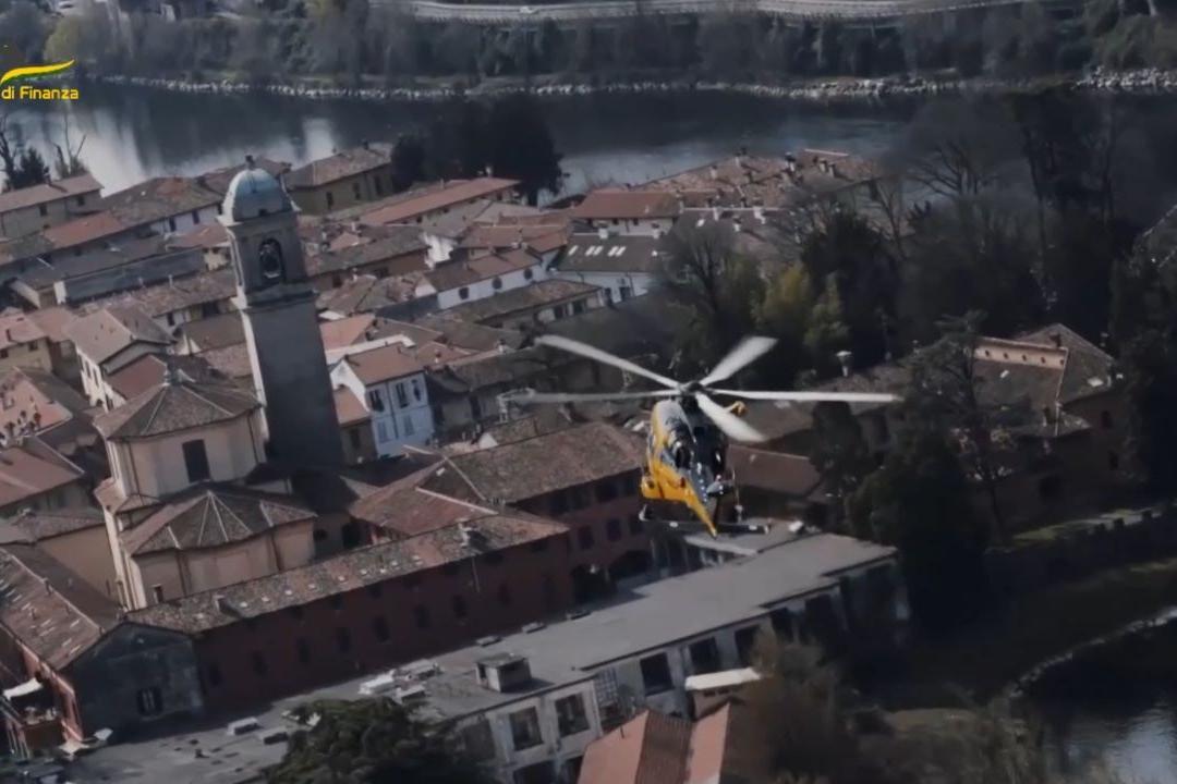 La ferocia del boss della Comasina Davide Flachi: «Pezzo di merda ti ...