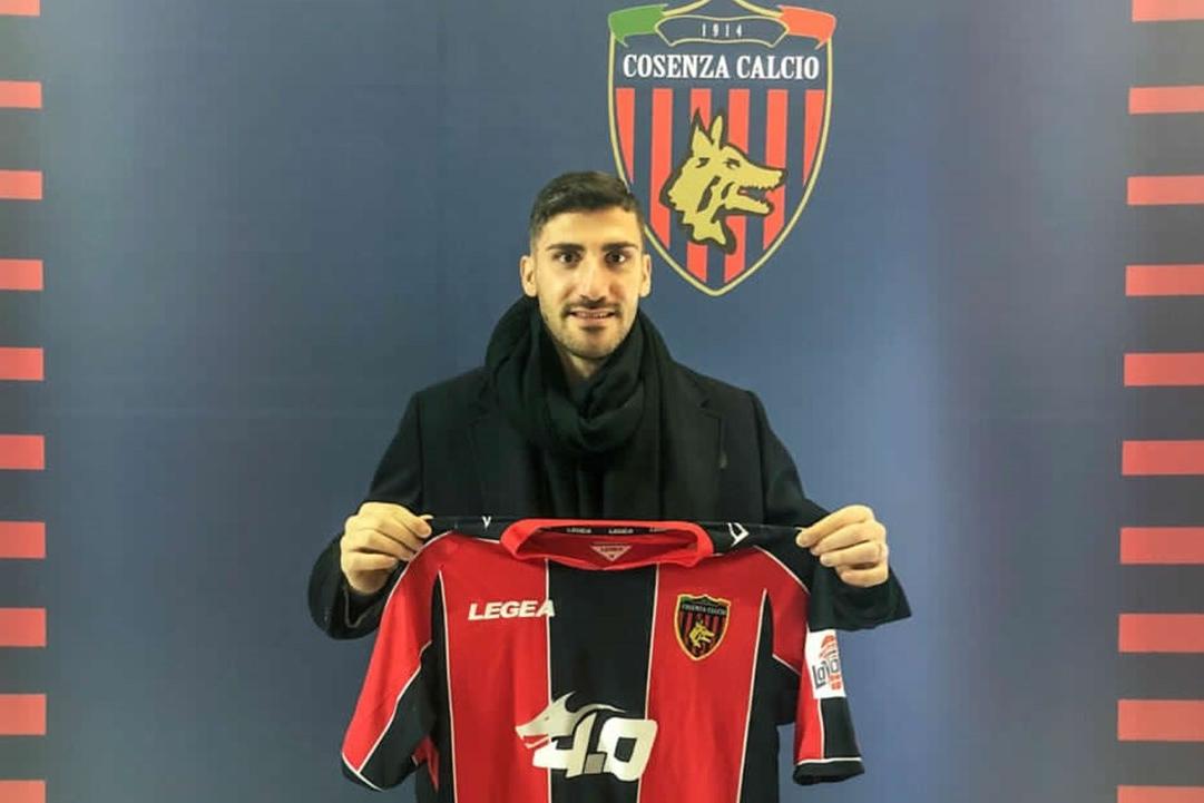 Serie B, è ufficiale: al Cosenza arriva Marcello Trotta