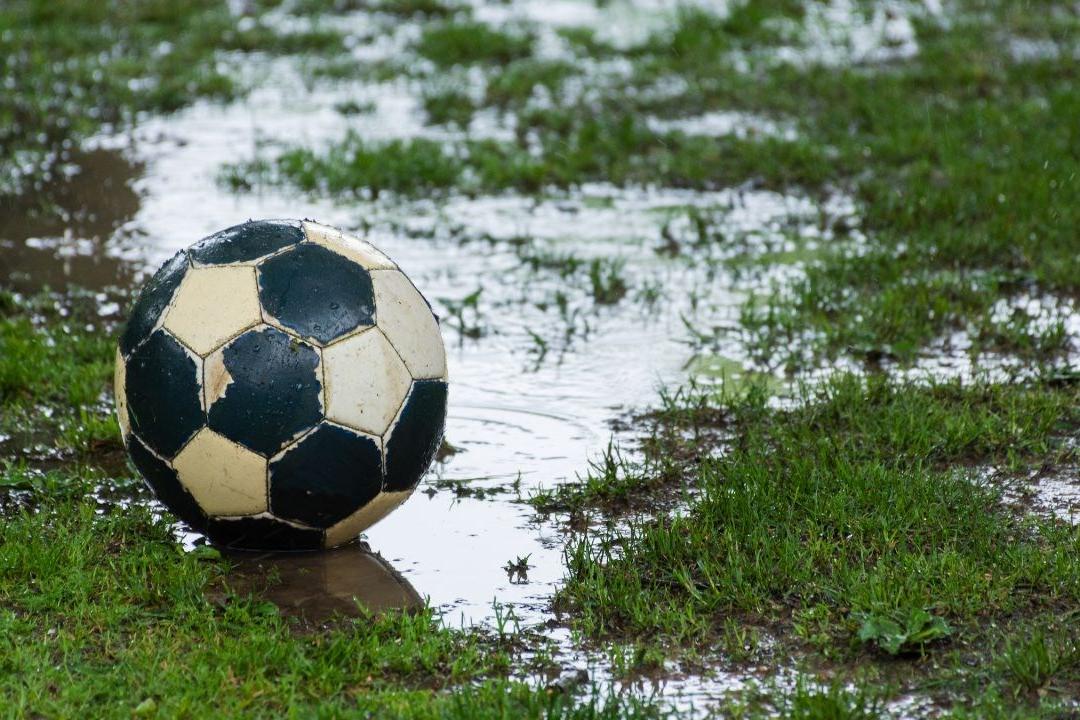 Juve, crollo in borsa e valanga di meme