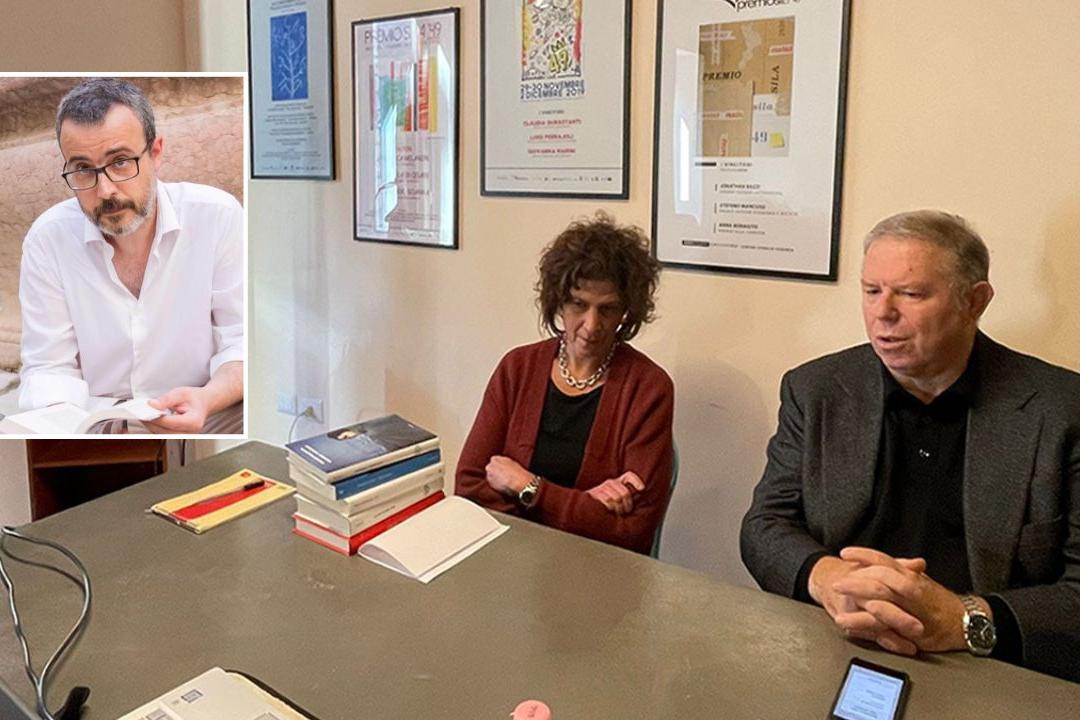 Decina 2023 Premio Sila, domani la presentazione del romanzo "Il continente bianco" di Andrea ...