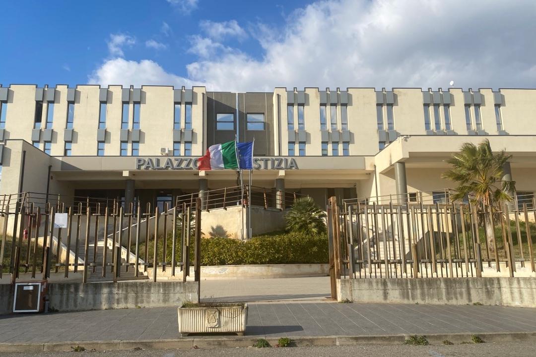 Carlo Laudone morì in un incidente stradale a Corigliano Rossano ...