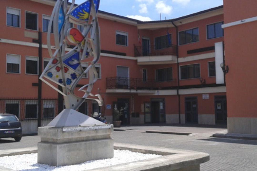 Bisignano, Nicoletti porta in Procura la selezione comunale