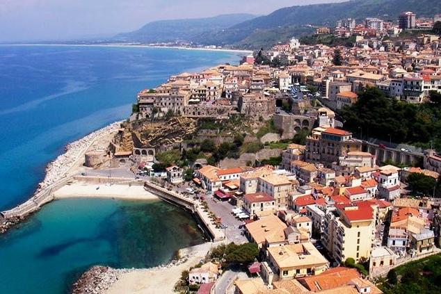 Pizzo, al via i lavori lungo la discesa San Sebastiano