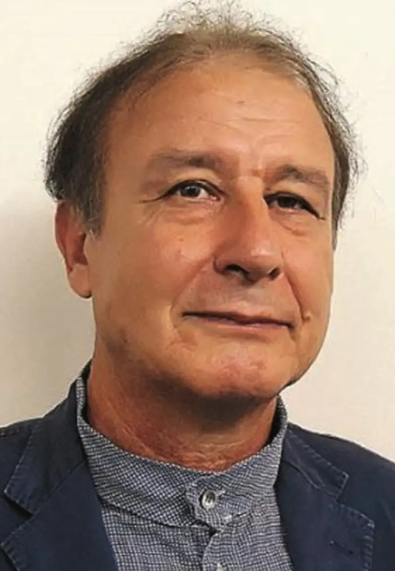 Estorsioni e usura a Tropea: condannati medico e commercialista, ma ...