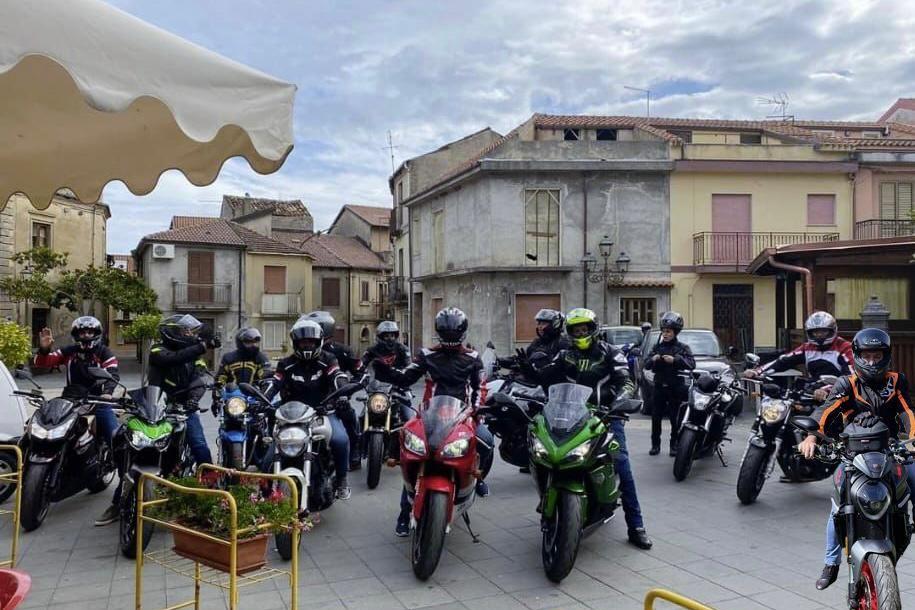 La Vazzano Bikers Asd Moto Club organizza un emozionante giro ...