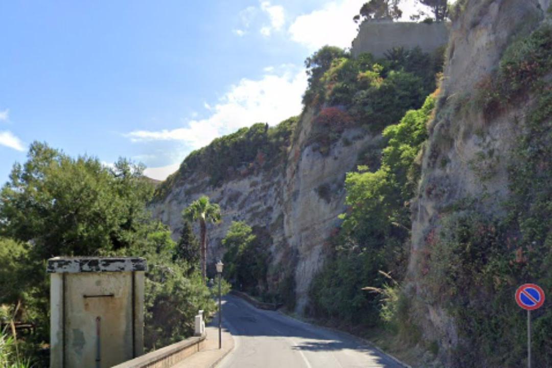 Modifiche alla viabilità a Tropea: ripristinato il doppio senso di ...