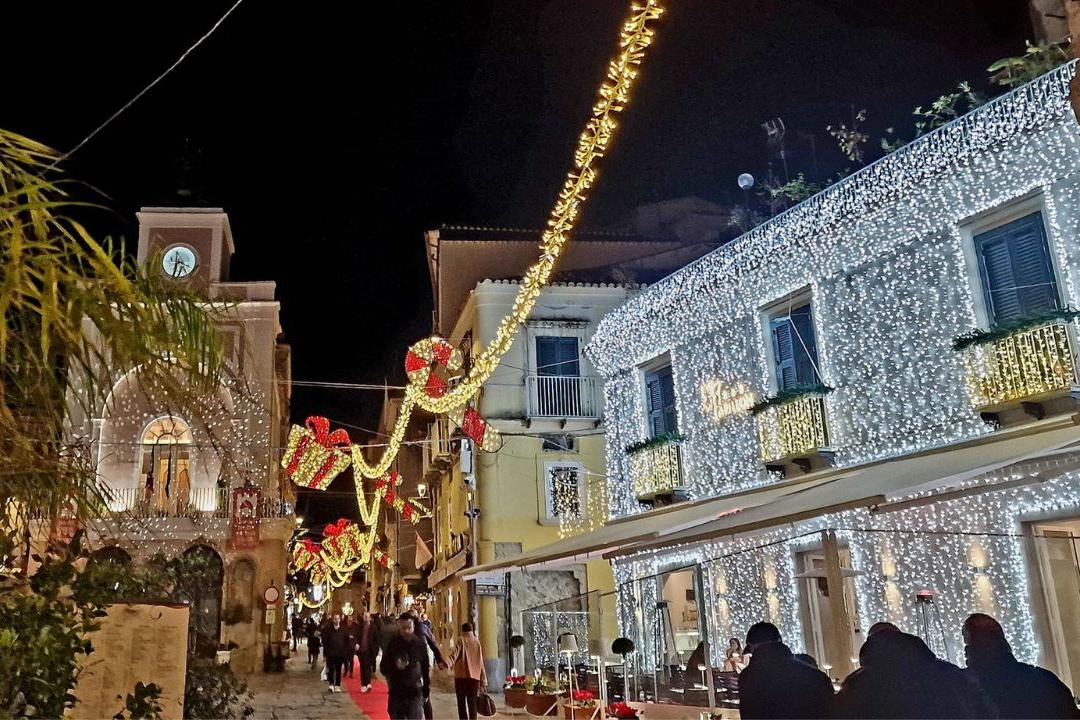 Tropea si prepara a un Natale senza auto: pedonalizzazione del centro e ...