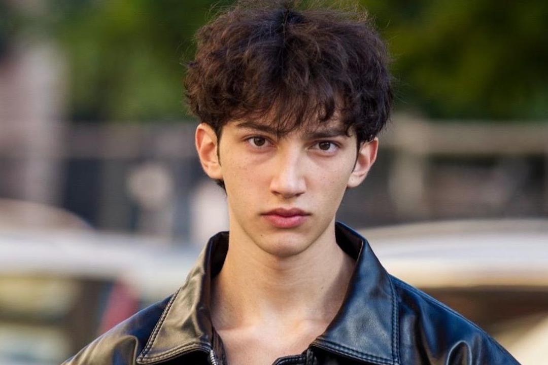 Il giovane talento vibonese Matteo Ferrara protagonista sul palco del ...