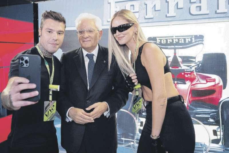 I Ferragnez in posa con il presidente Sergio Mattarella