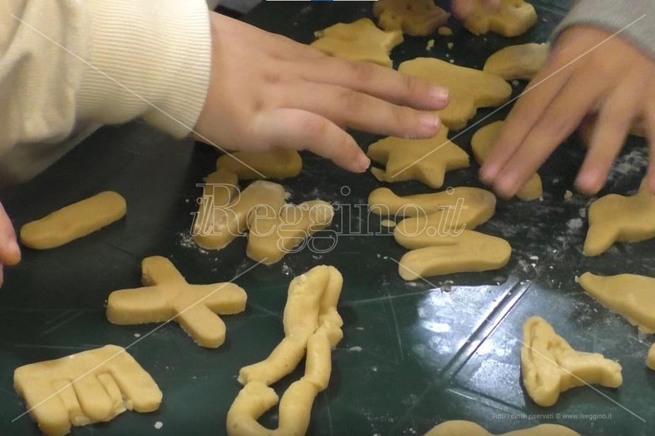 A Reggio la Befana dolce del Corredino sospeso: solidarietà e ... mani ...