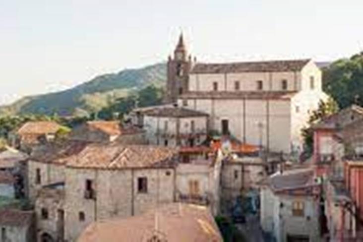 Staiti, il borgo apre le porte tra grecanico e icone