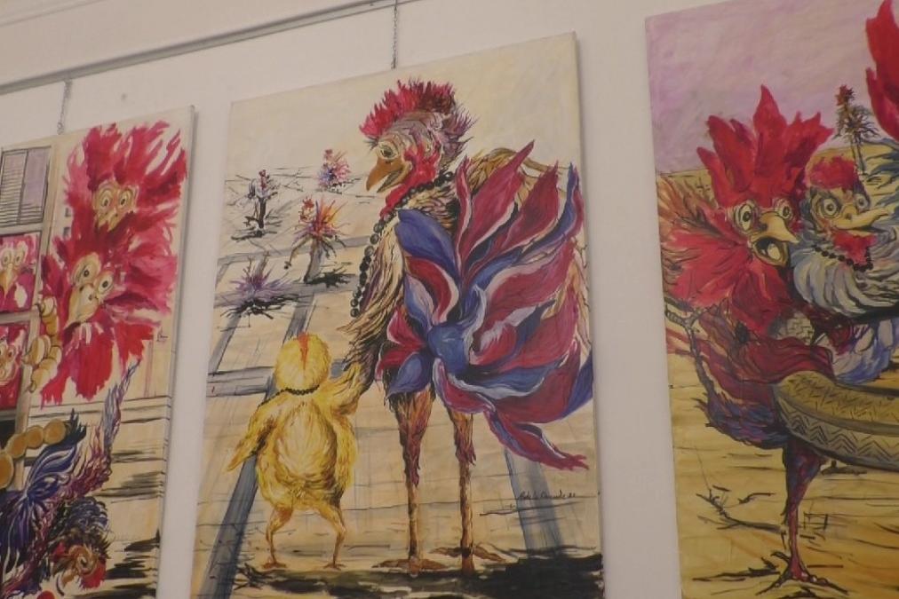 Reggio, a L’A Gourmet la mostra "Gallus" di Adele Canale