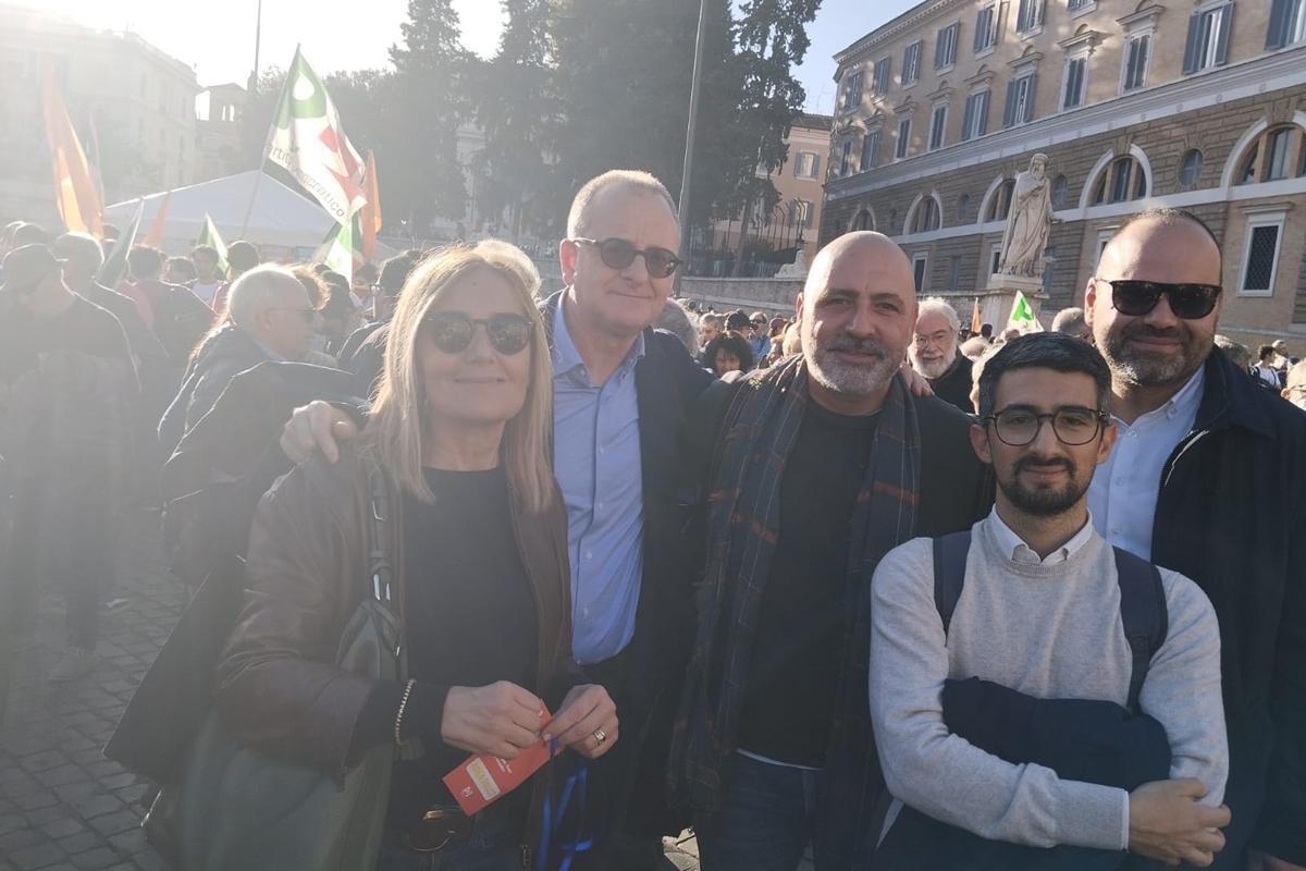 Pd in piazza a Roma, Bevacqua: «Il partito ha dimostrato di essere una ...