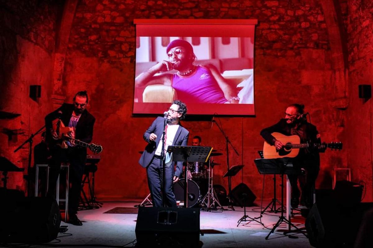 Reggio, Dario De Luca di "Scena verticale" racconta Lucio Dalla