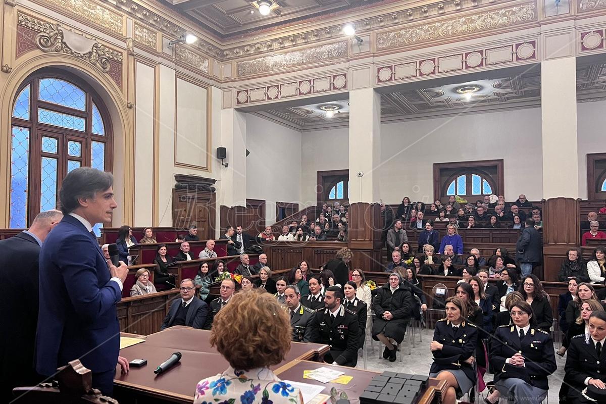«La Calabria è donna», Anassilaos celebra le eccellenze del territorio ...