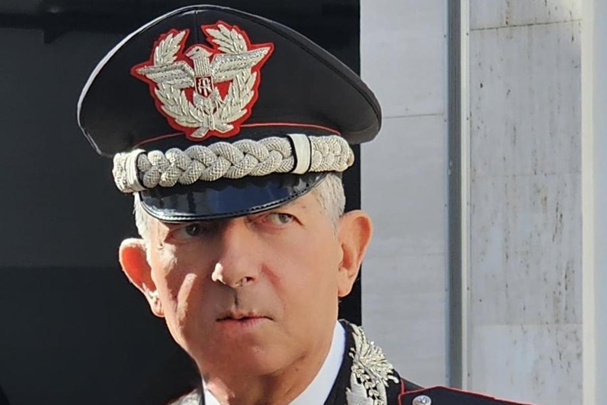Il generale di Brigata Sciuto, comandante della legione carabinieri ...