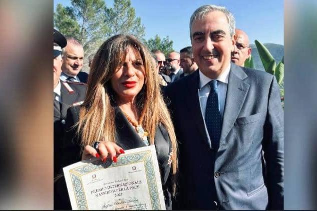 La dirigente Zaccone ha ricevuto il premio Nassirya per la Pace