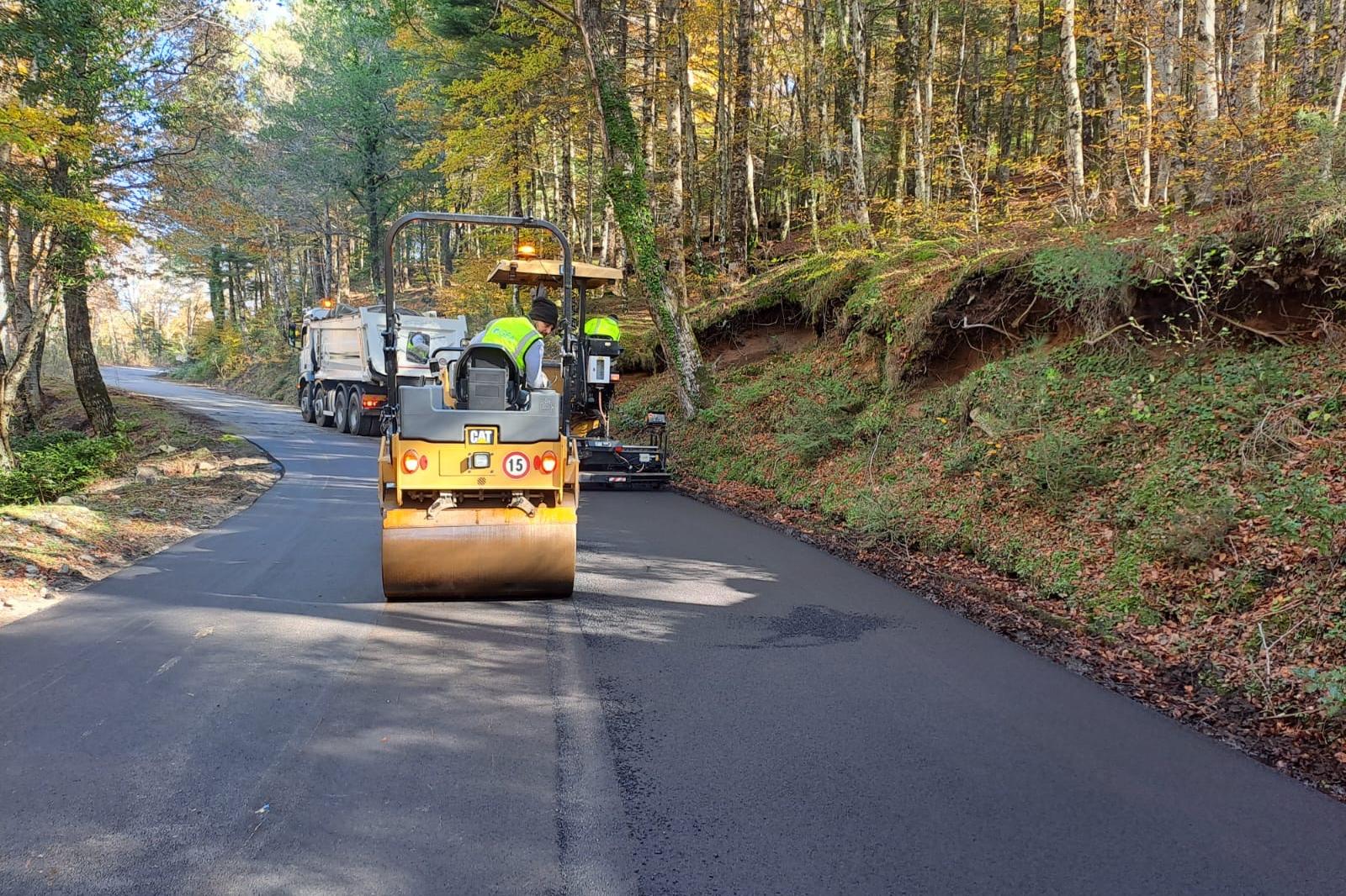 Strada provinciale 9 bis, posato il nuovo asfalto nel tratto che ...