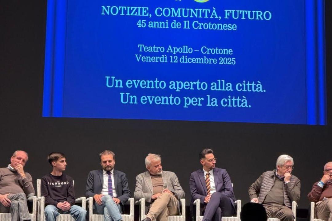 Il Crotonese compie 45 anni: la celebrazione al Teatro Apollo