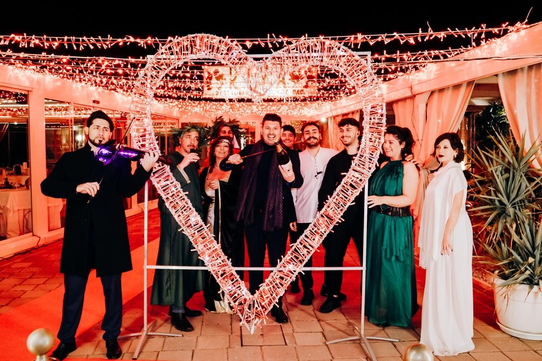 Riva Restaurant, a Falerna il musical Grease accende la notte di San ...