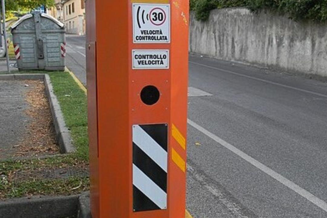 Autovelox, crollano gli incassi delle multe per i Comuni tra ricorsi e ...